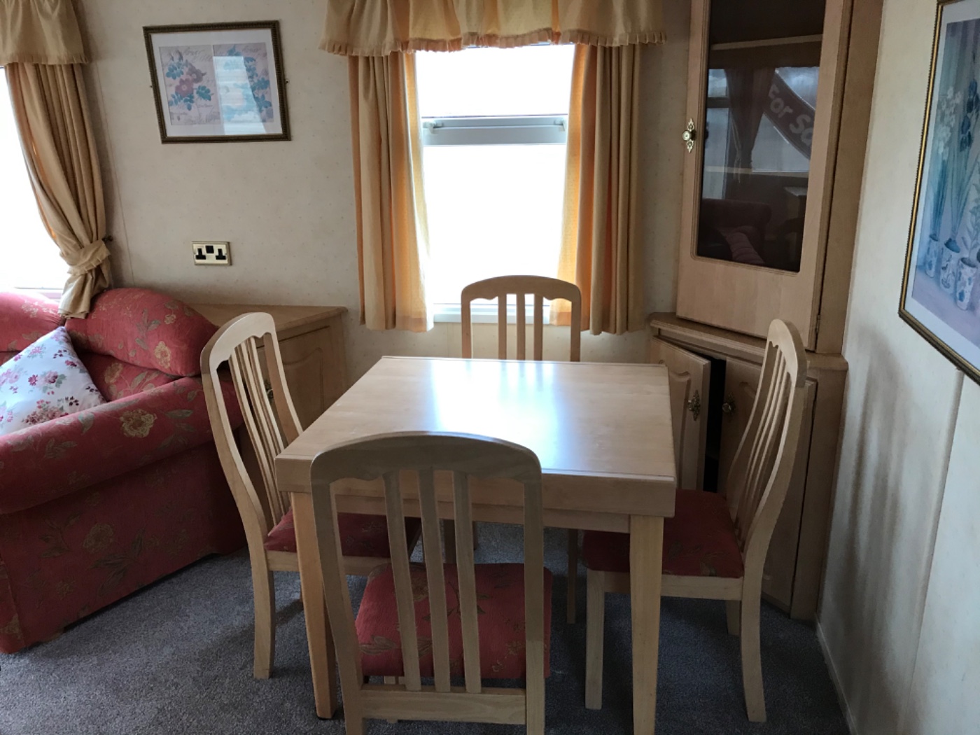 Carnaby Balmoral | Springfield Caravans